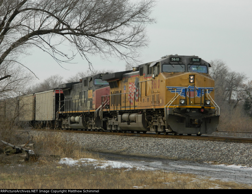 70E Waiting For A Crew